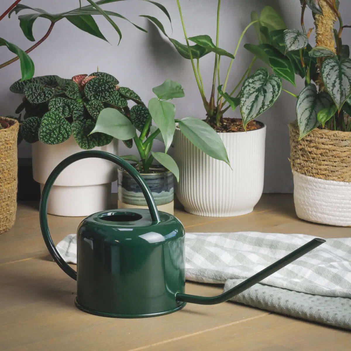 Vintage Style Watering Can - Various Colors - SMUKHI